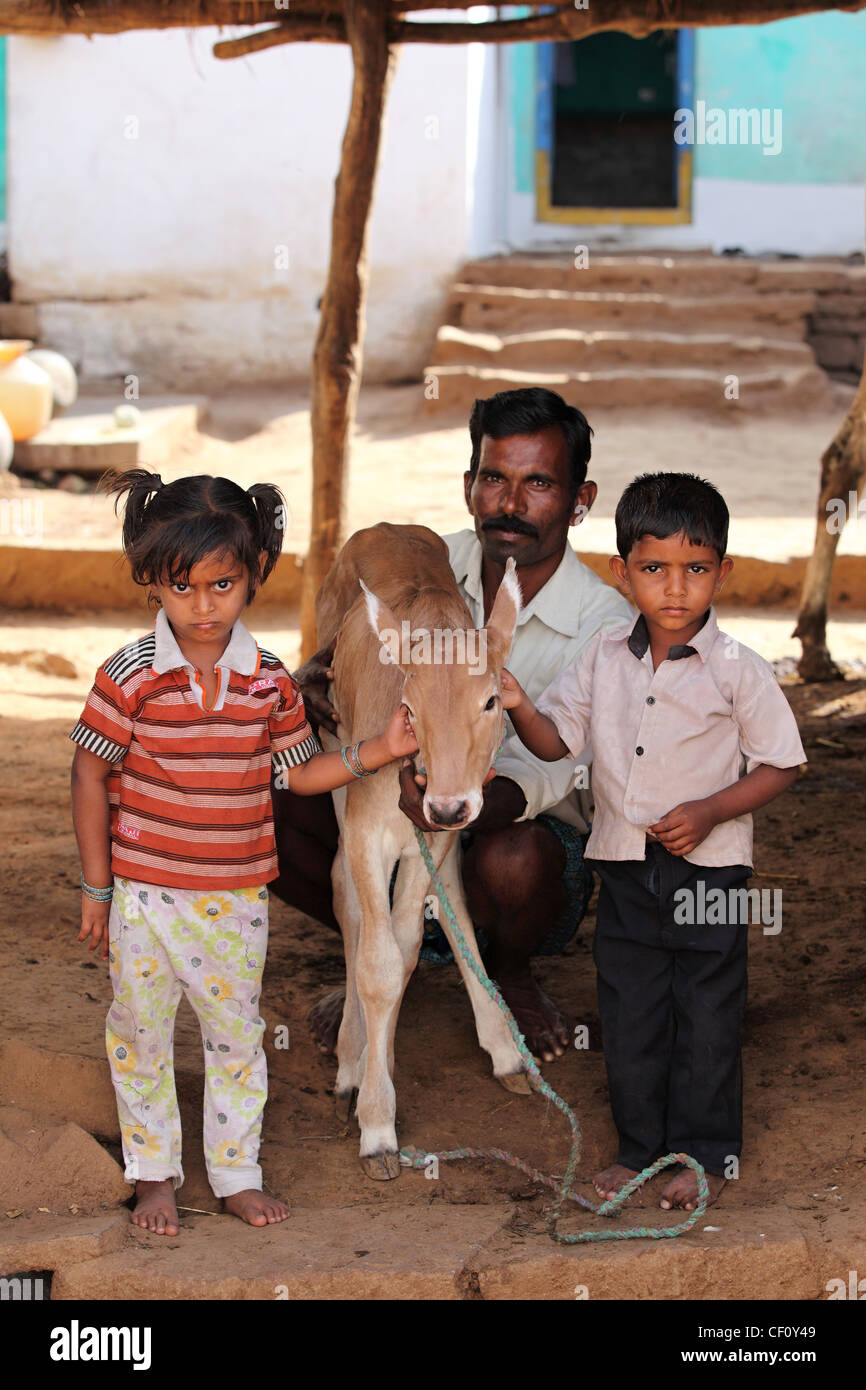 Man boy rural india hi-res stock photography and images - Alamy