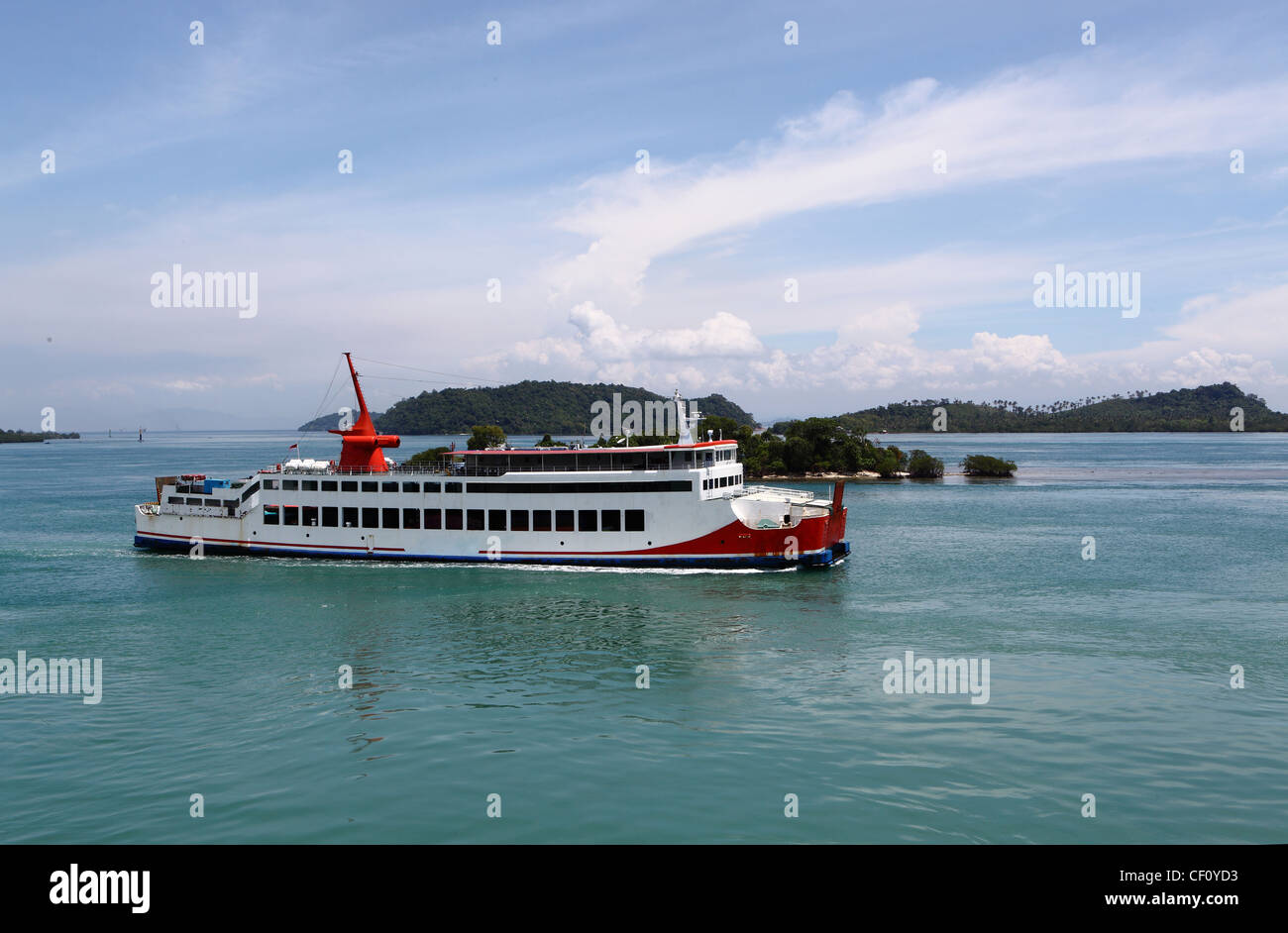 ferry boat a cross the ocean Stock Photo - Alamy