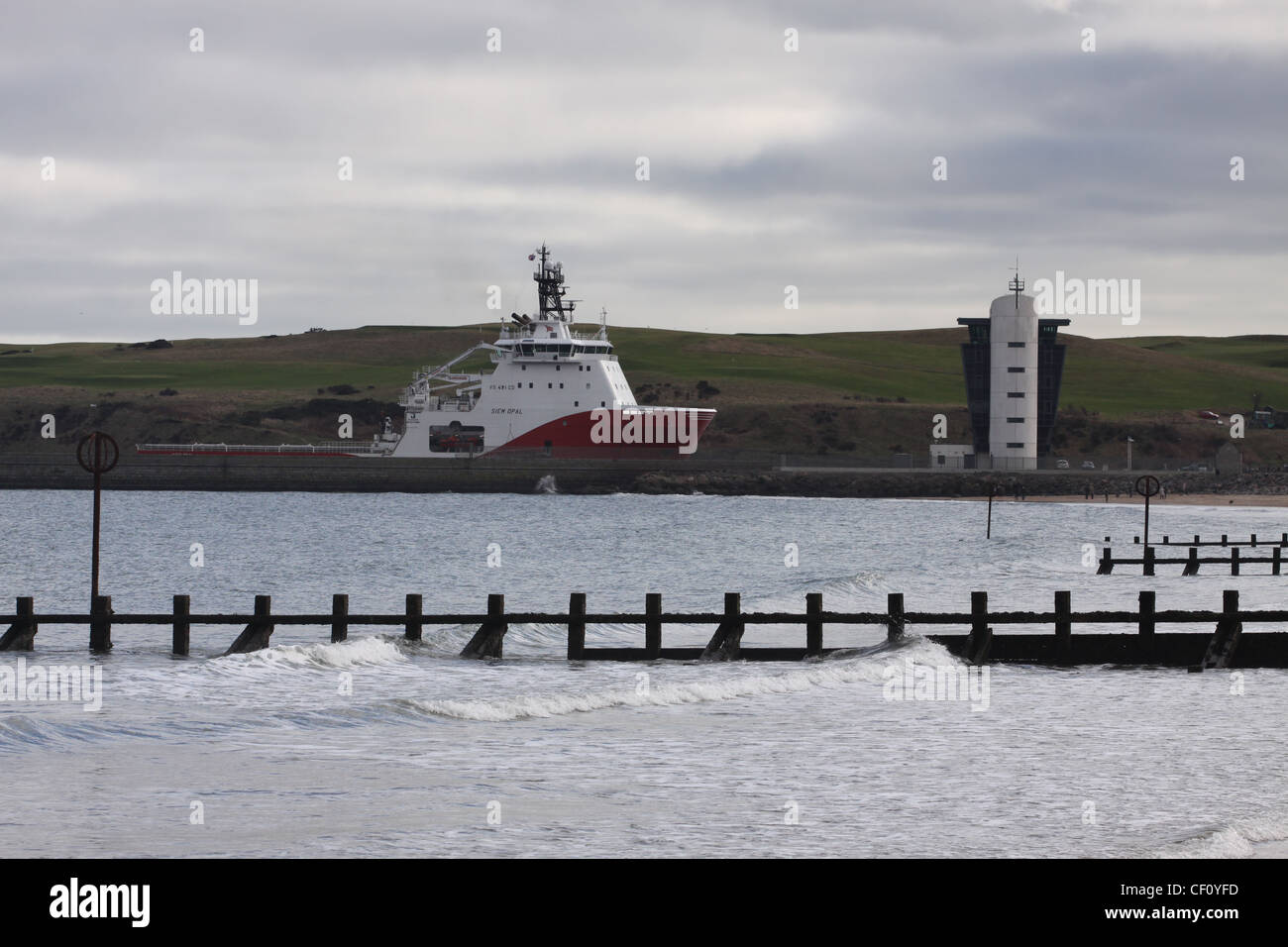 Tug Supply vessel Siem Opal arriving in Aberdeen harbour Scotland ...