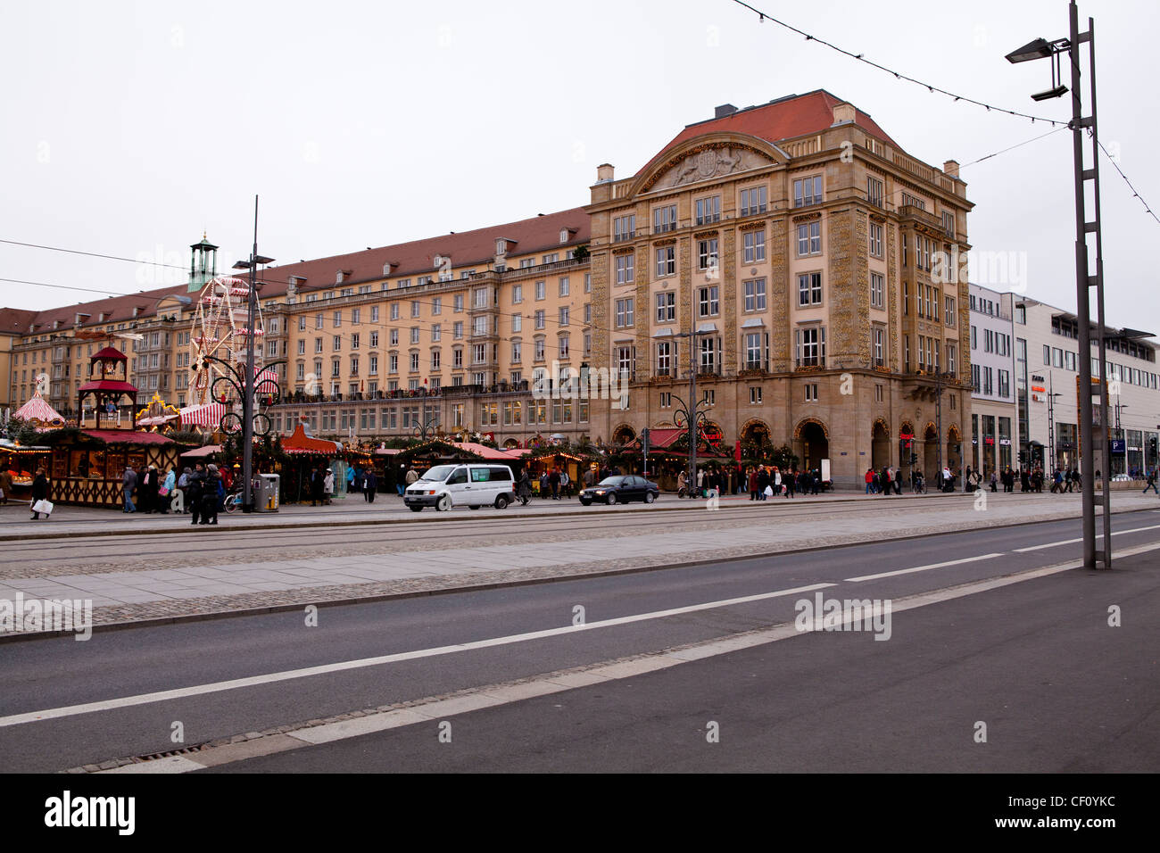 Dresdner Striezelmarkt, Dresden Christmas Market Stock Photo - Alamy