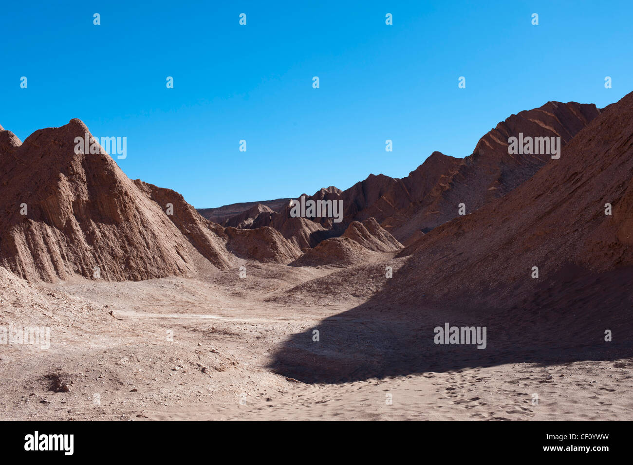 Valle de la Luna (Valley of the Moon), Atacama Desert, Chile Stock Photo - Alamy
