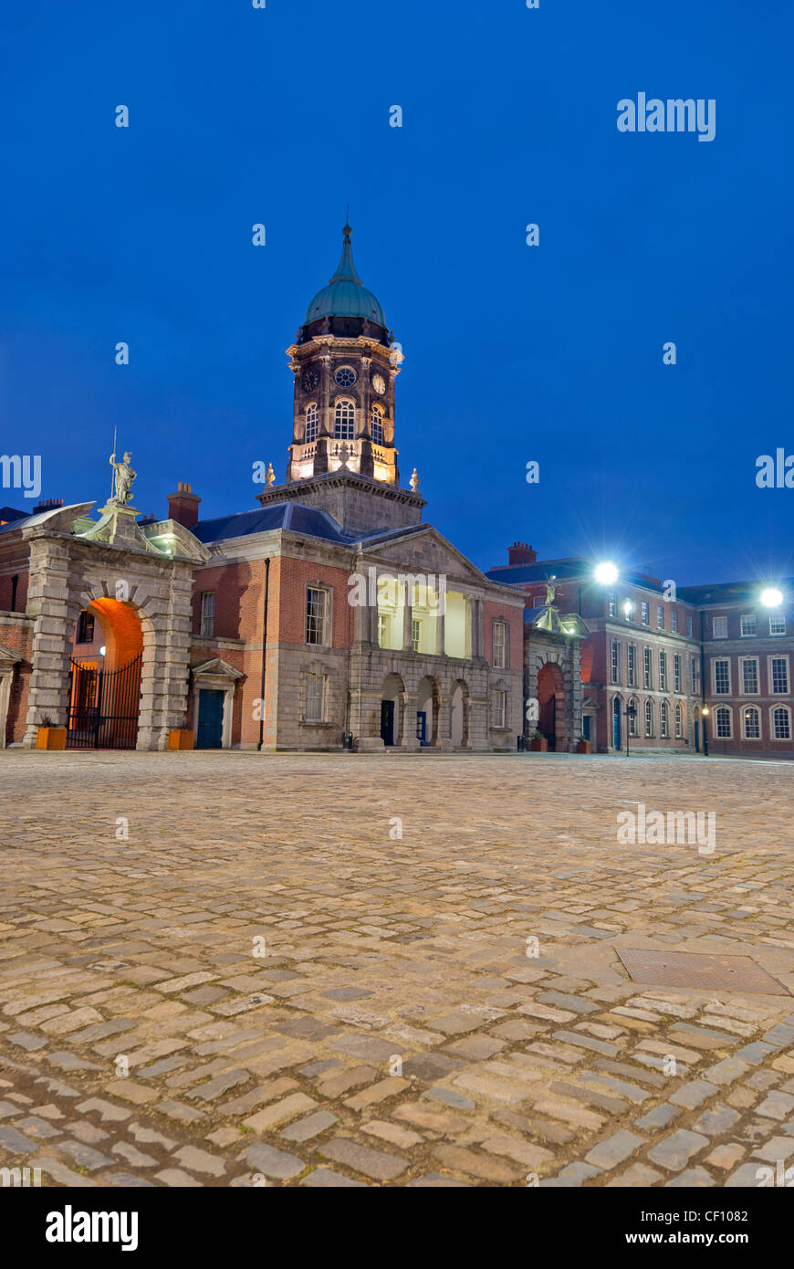 Dublin castle tower hi-res stock photography and images - Alamy