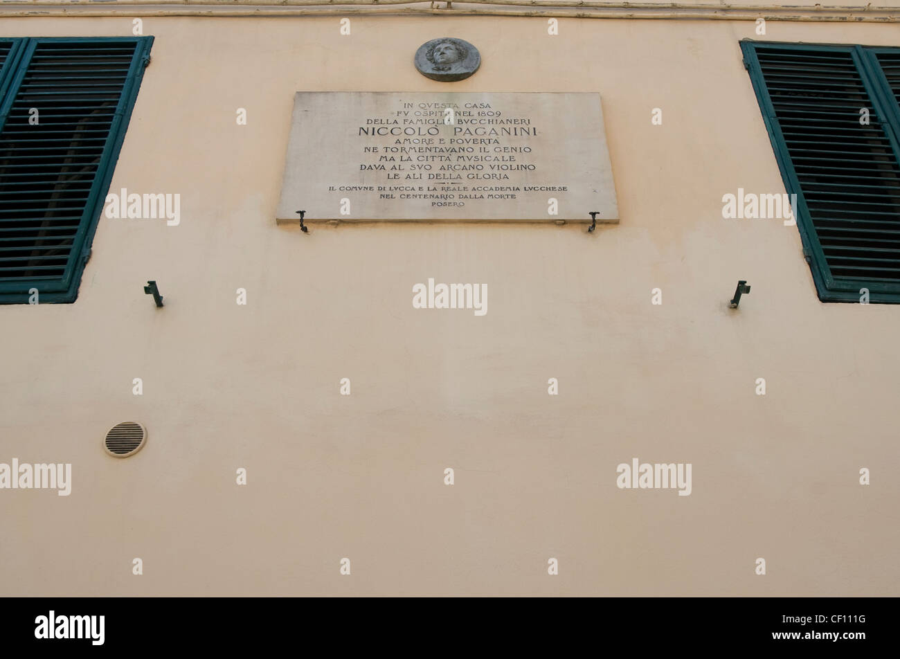 House of birth of Niccolo Paganini, plaque, Lucca, Tuscany, Italy Stock ...