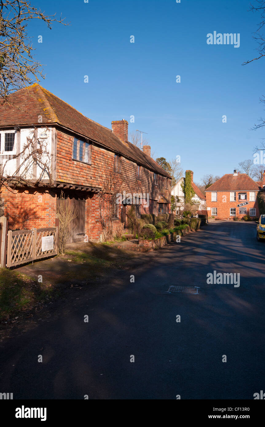 Smarden village kent england uk hi-res stock photography and images - Alamy