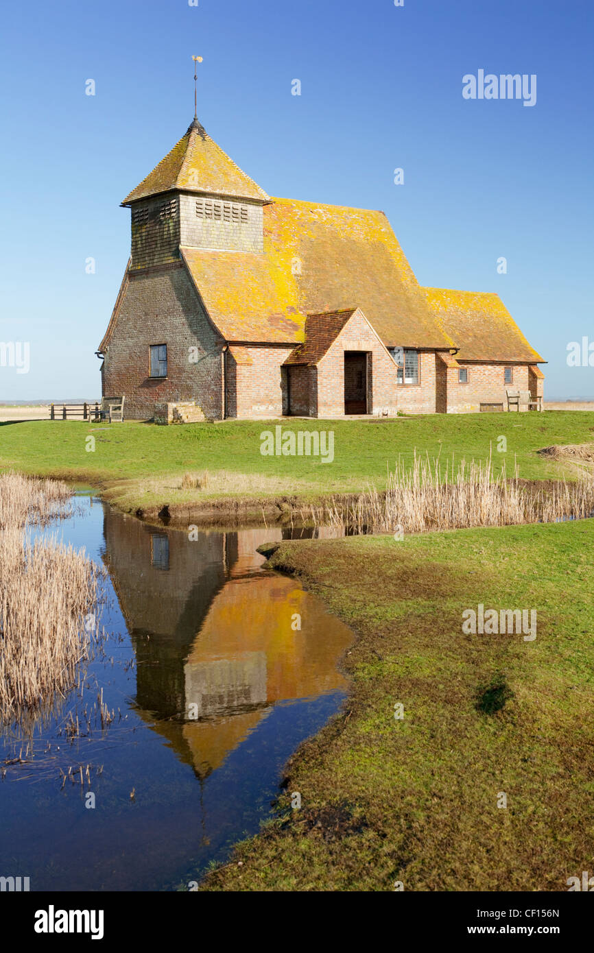 Fairfield church water hi-res stock photography and images - Alamy