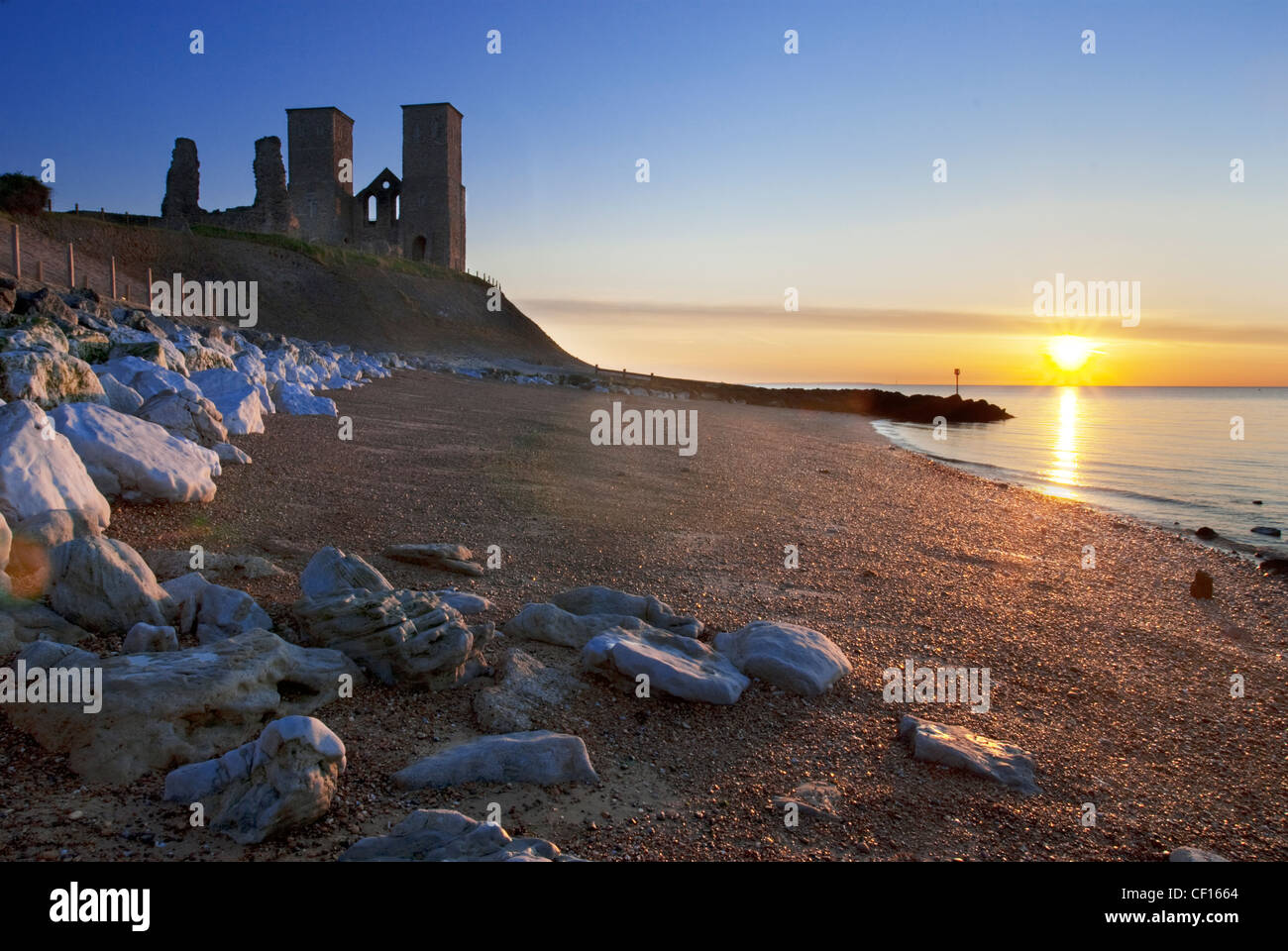 Sunset at the Reculver Towers in Kent Stock Photo - Alamy