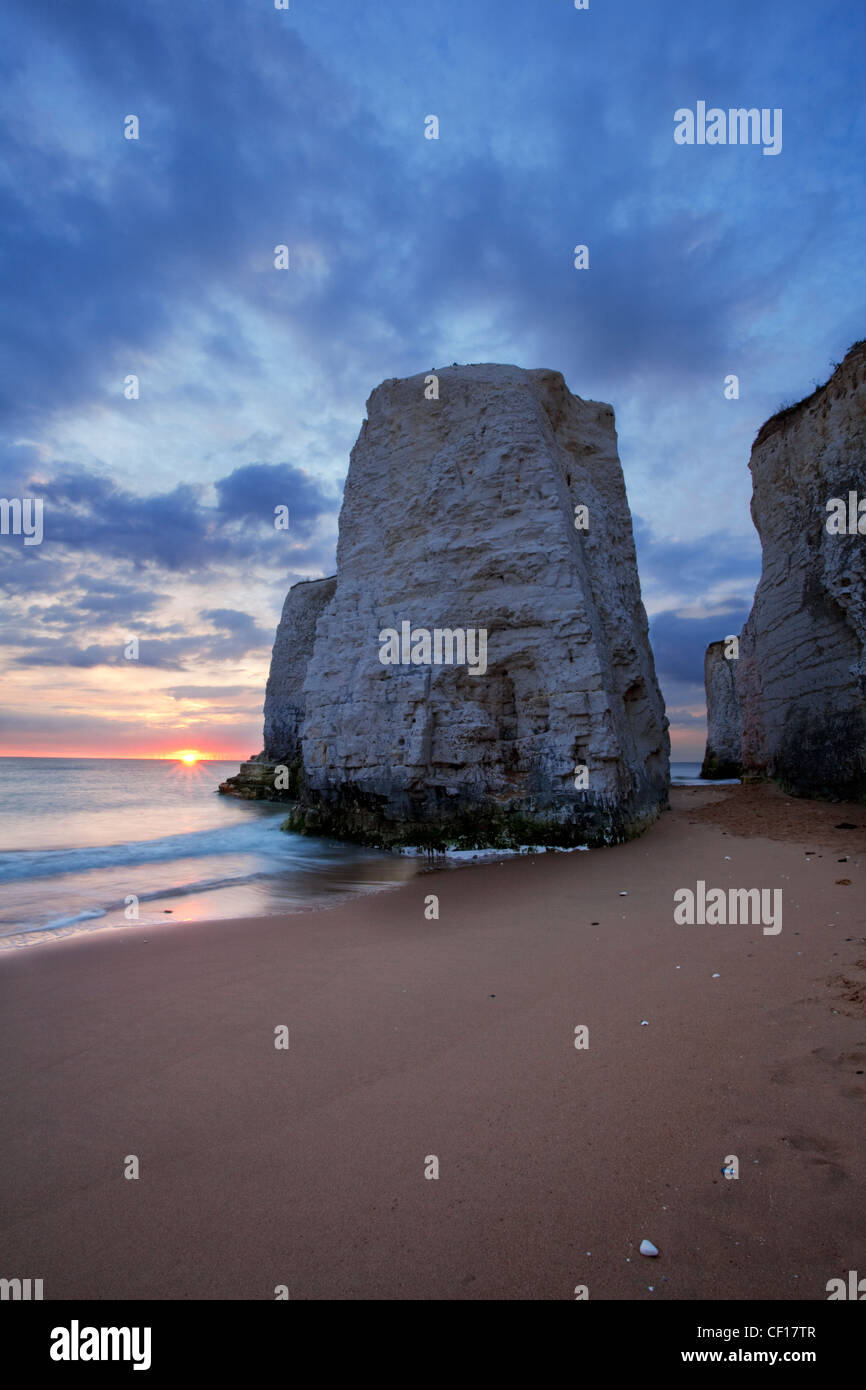 Sunrise at Botany Bay near Margate in Kent Stock Photo - Alamy