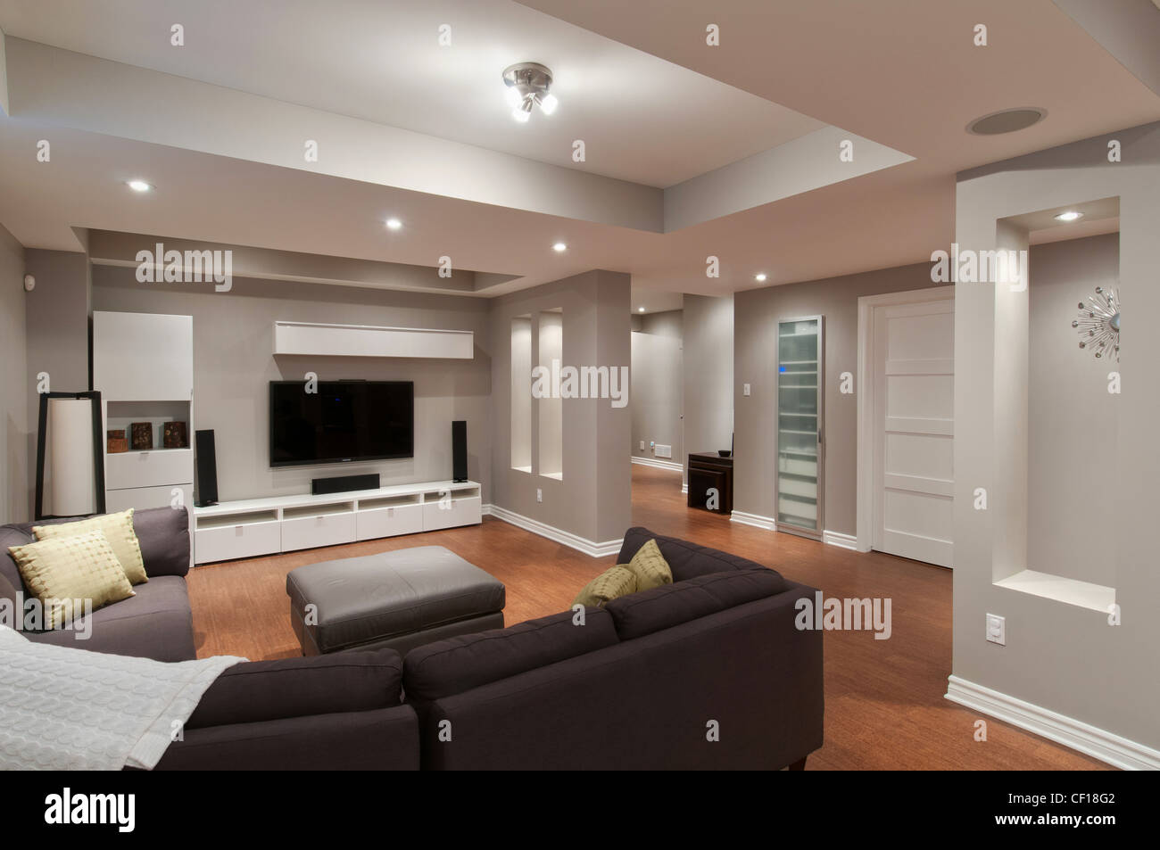 Basement Family Room With Tv