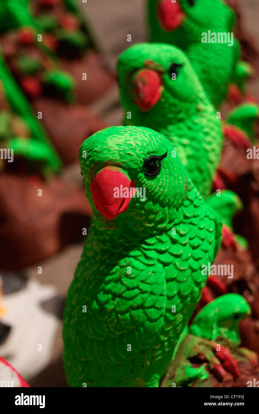 Beautiful parrots Mini handicraft sculptures made by rajasthan ...