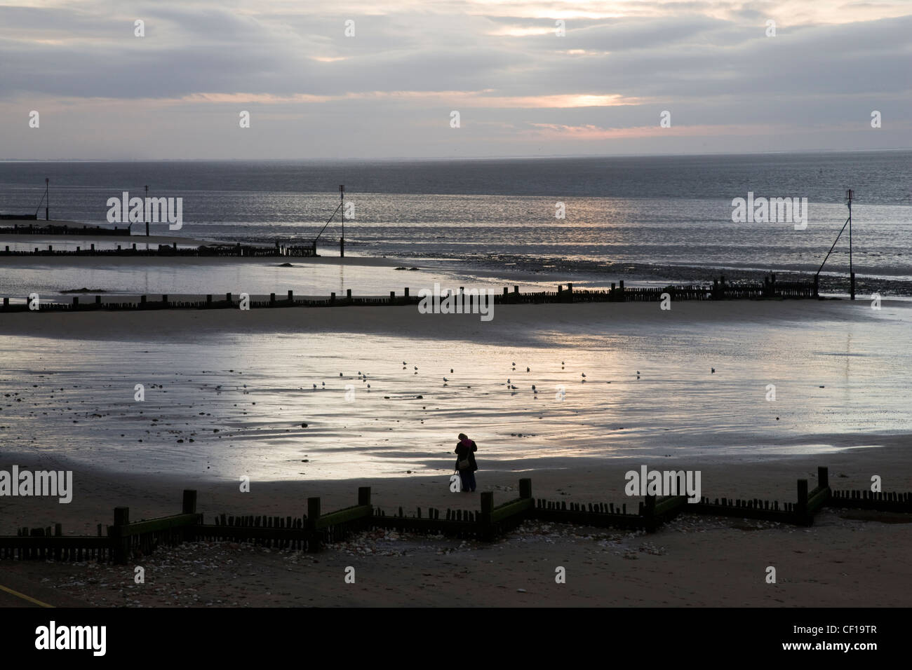 Hunstanton sea front hi-res stock photography and images - Alamy