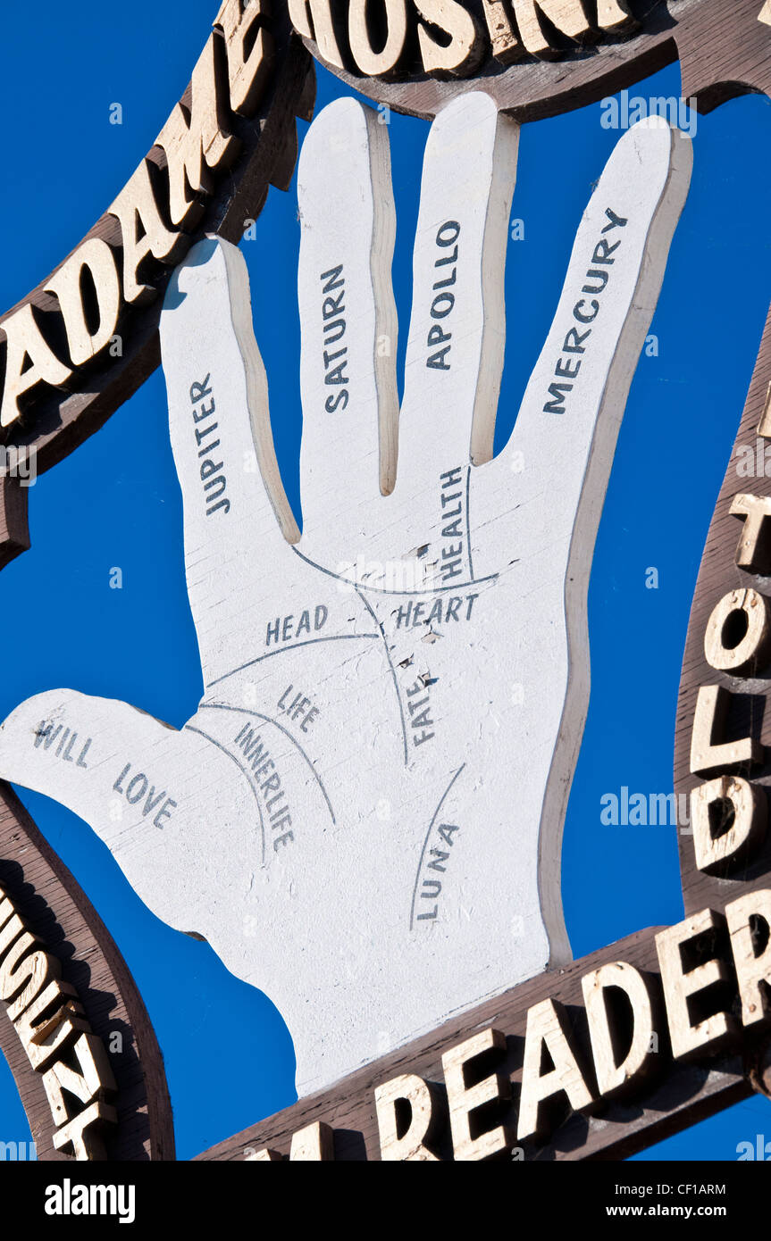 palm reader sign signage Stock Photo - Alamy