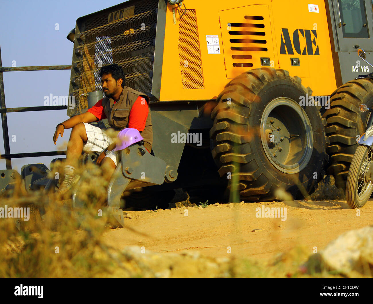 Indian Earth Mover High Resolution Stock Photography and Images - Alamy