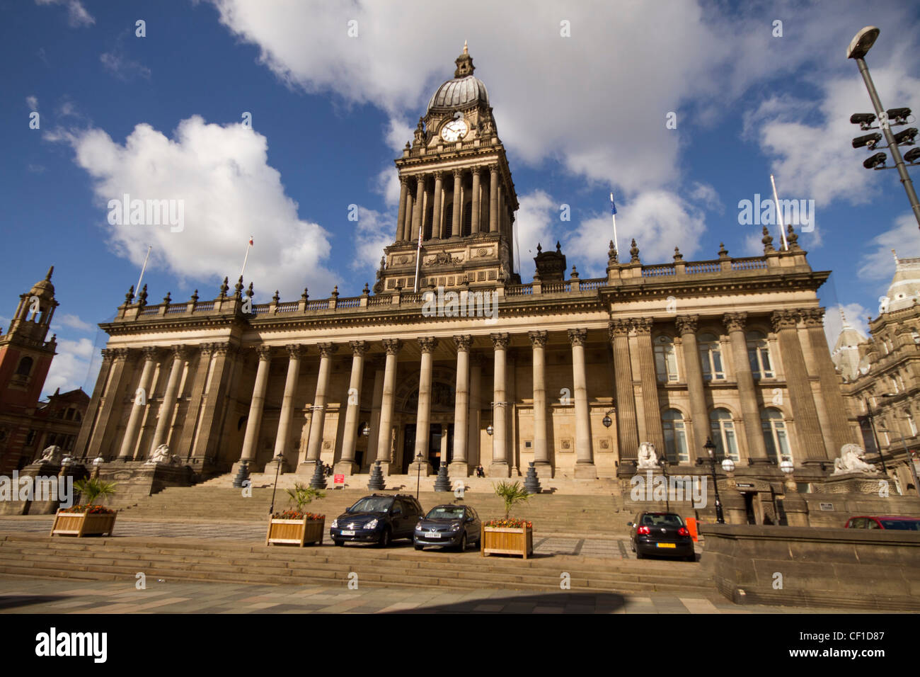 Leeds Town Hall, The Headrow Leeds, West Yorkshire Stock Photo - Alamy