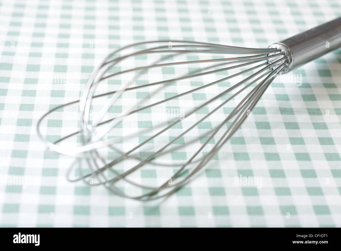 Chrome whisk hi-res stock photography and images - Alamy