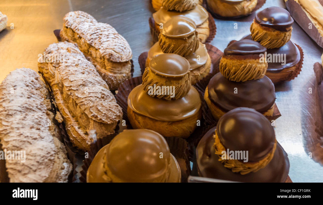 Inside interior chocolate chocolates sweets High Resolution Stock ...