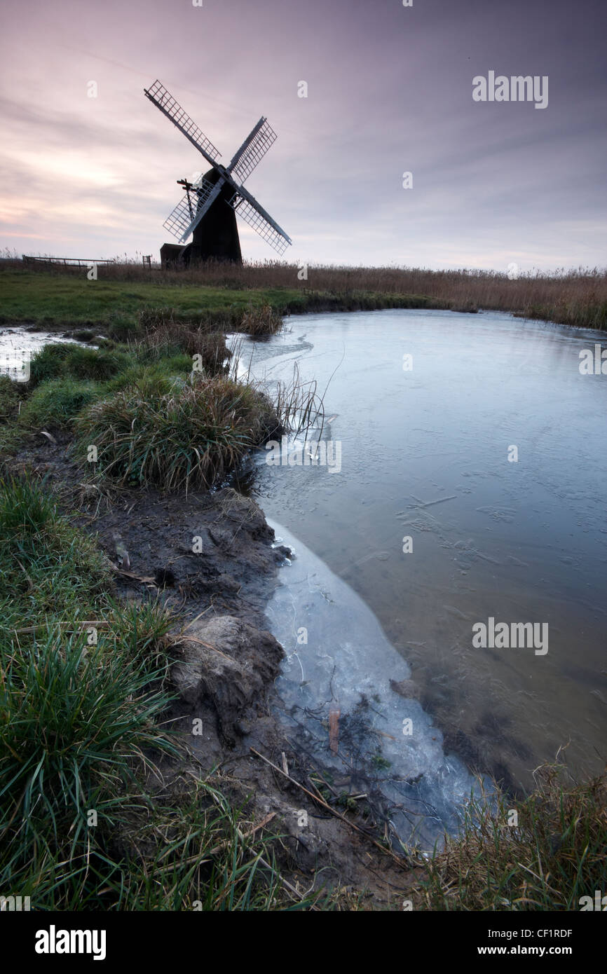 Herringfleet Mill or Walker's Mill, a restored, working smock mill on ...
