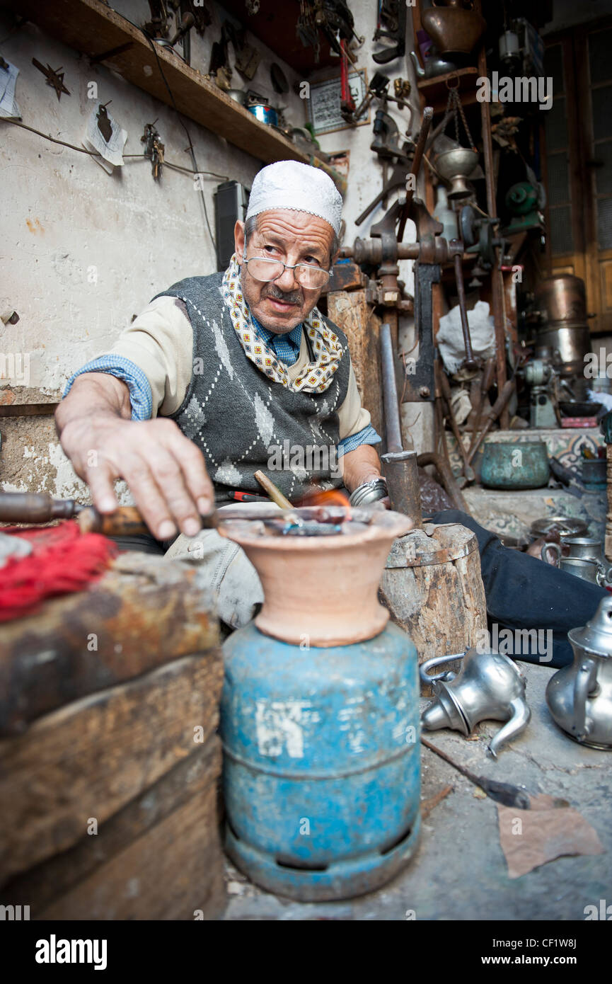 Souk metal work medina hi-res stock photography and images - Alamy