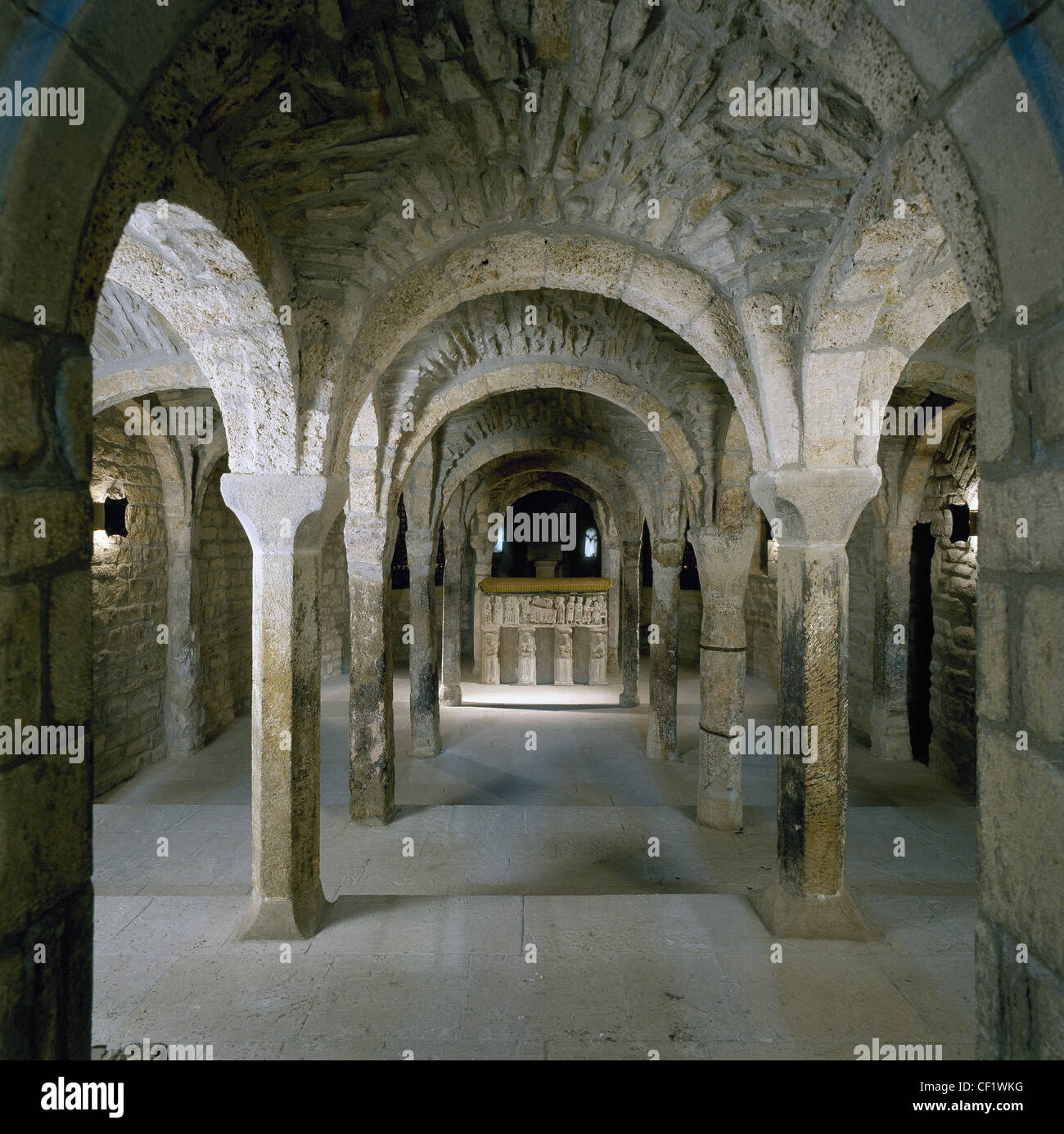 Saint raymond cathedral hi-res stock photography and images - Alamy