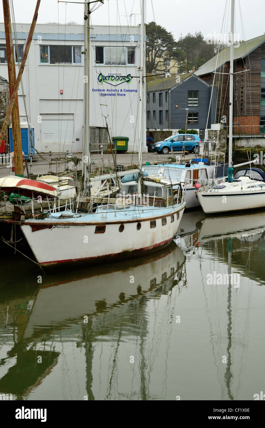 Truro yacht hi-res stock photography and images - Alamy