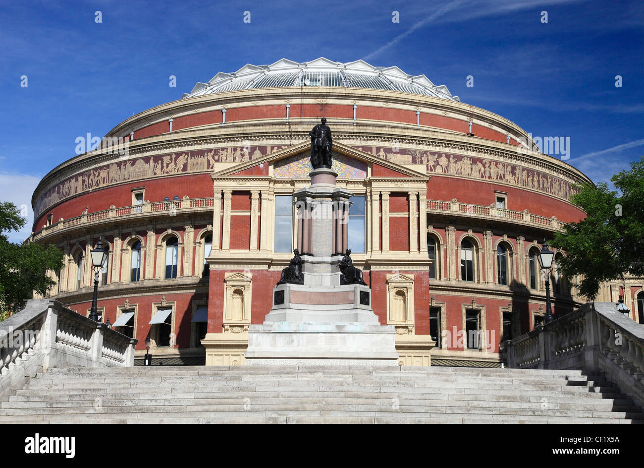 Statue albert in front hi-res stock photography and images - Alamy