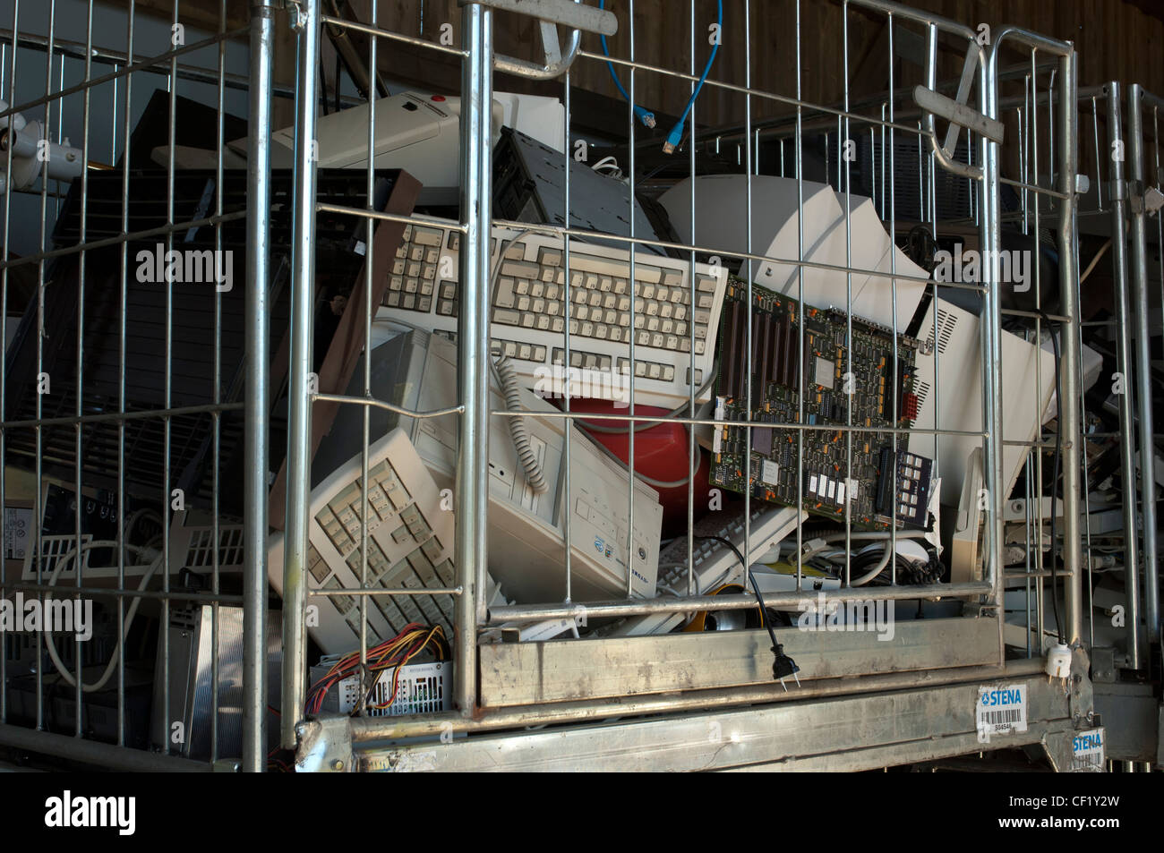 Recycling of electronic waste Stock Photo - Alamy