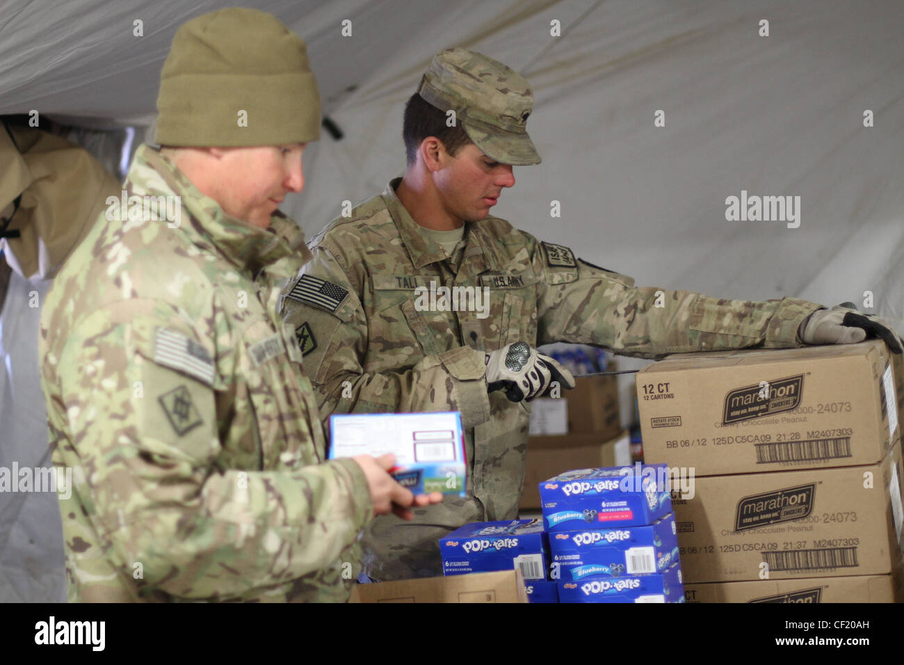 US Army, cooks to the rescue at Combat Outpost Arian Stock Photo - Alamy