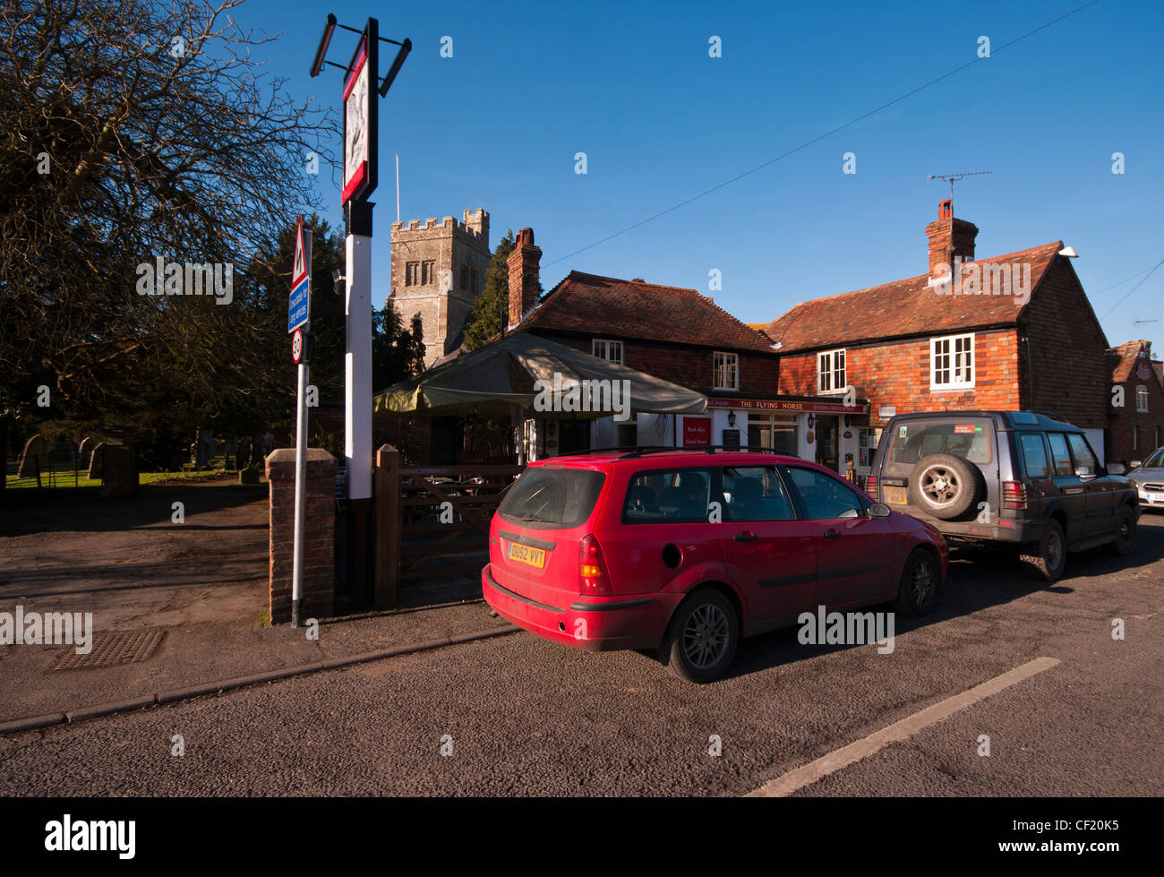 Uk villages hi-res stock photography and images - Alamy