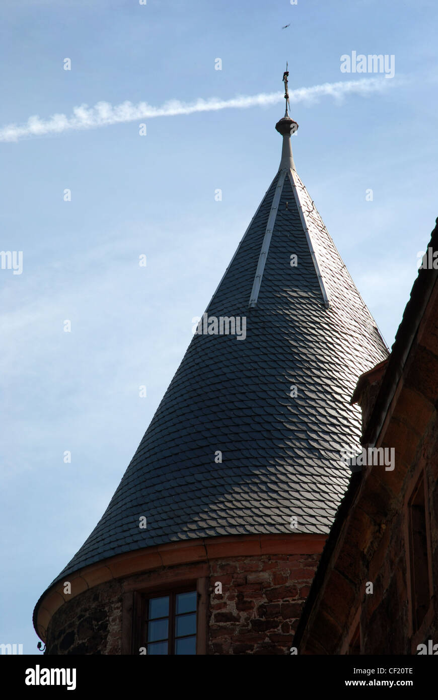 Pointed church roof top hi-res stock photography and images - Alamy