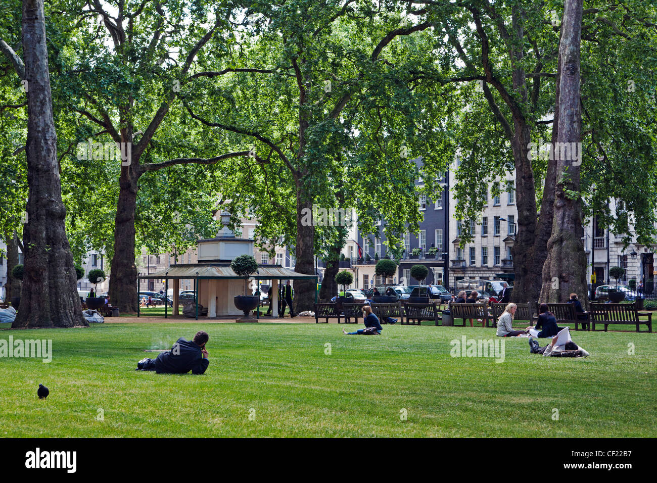 Berkeley square london hi-res stock photography and images - Alamy