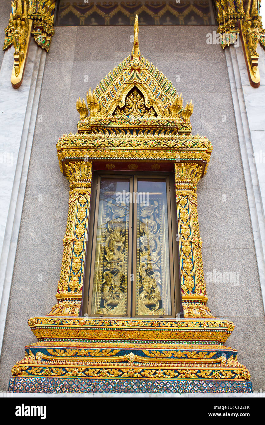 Traditional Thai style window in temple Stock Photo - Alamy