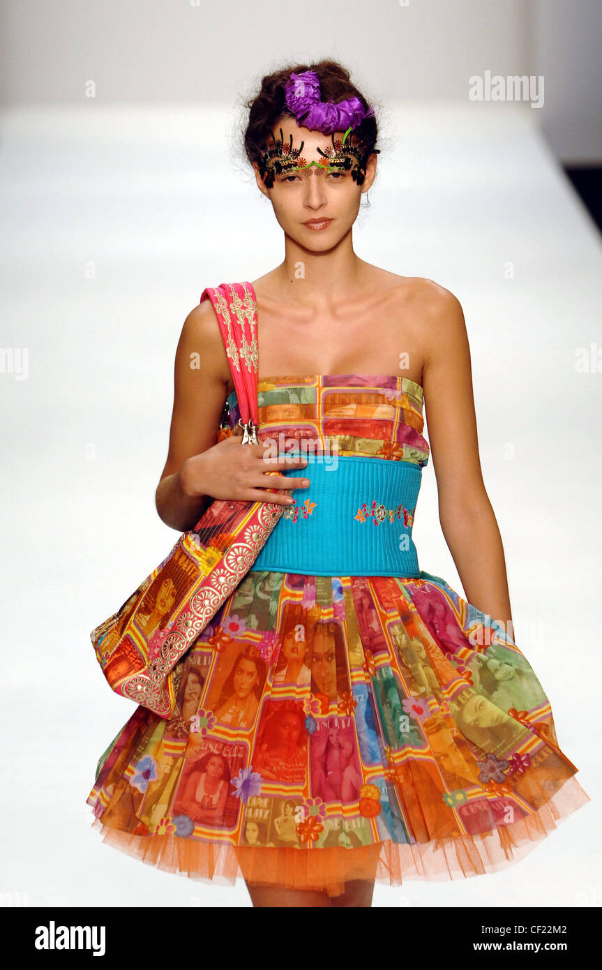 Manish Arora London Ready to Wear S S Female face designs, wearing ...