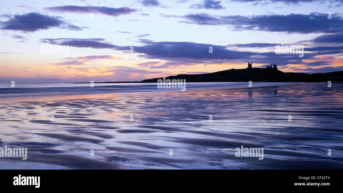 Dunstanburgh castle and embleton bay hi-res stock photography and ...