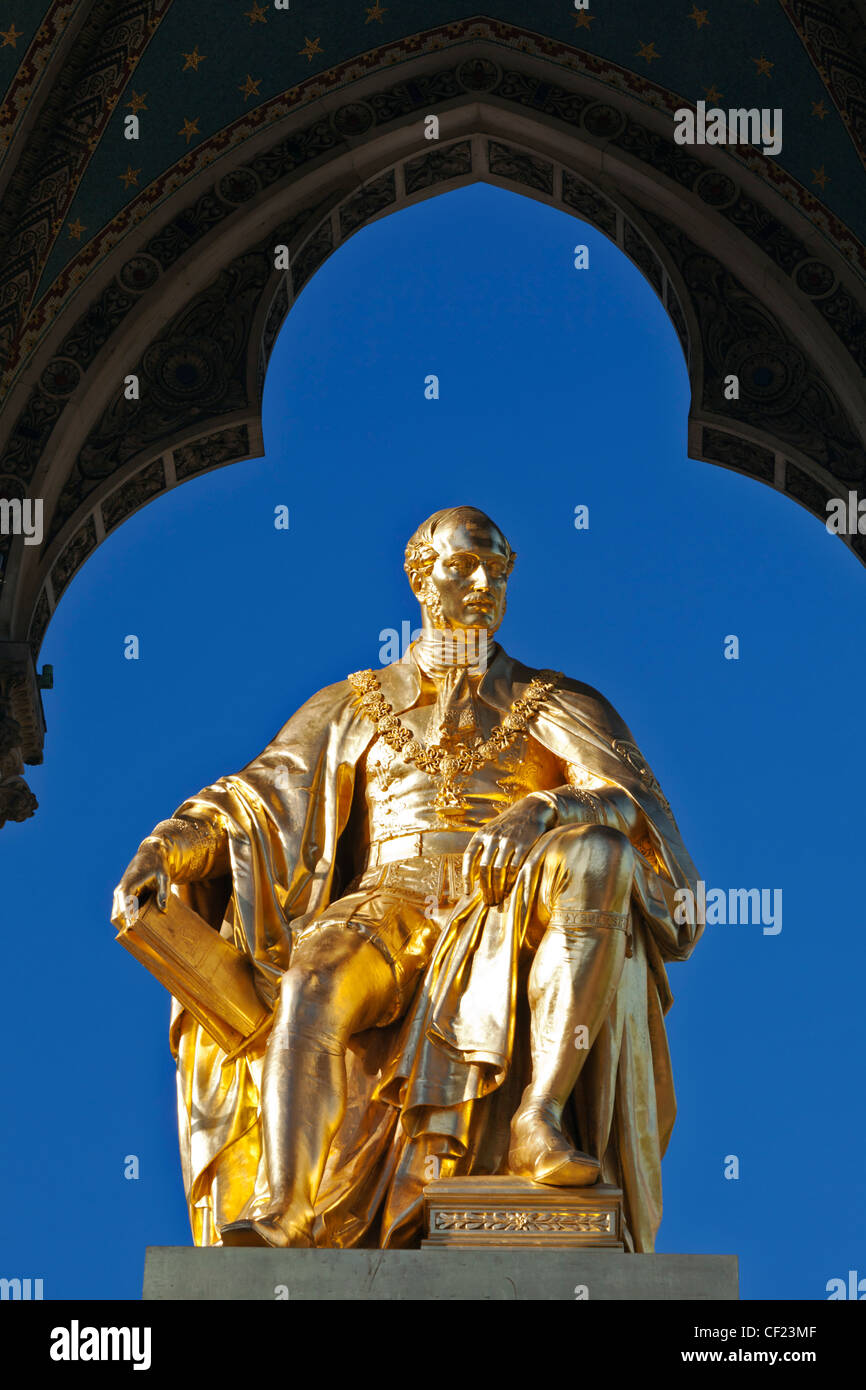 Statue of Prince Albert seated in the centre of the Albert Memorial ...
