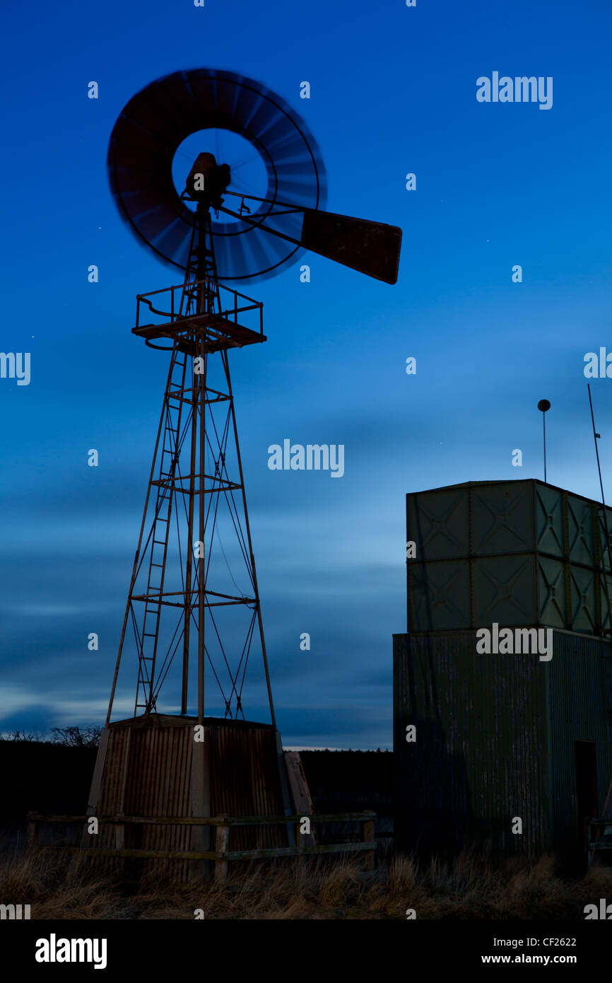 Windmill for pumping water hi-res stock photography and images - Alamy