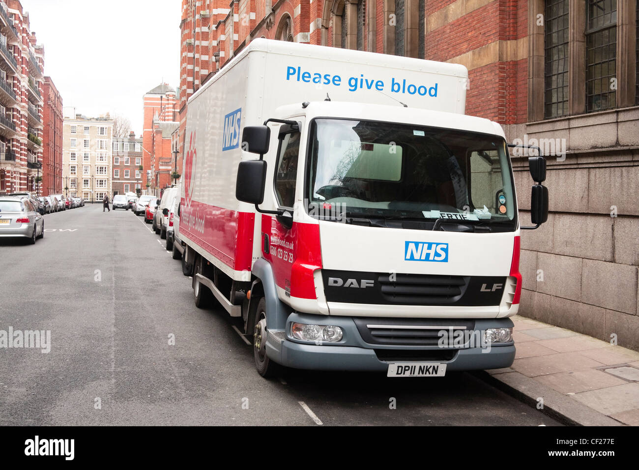 NHS Blood and Transplant (The National Blood Service) lorry Stock Photo ...