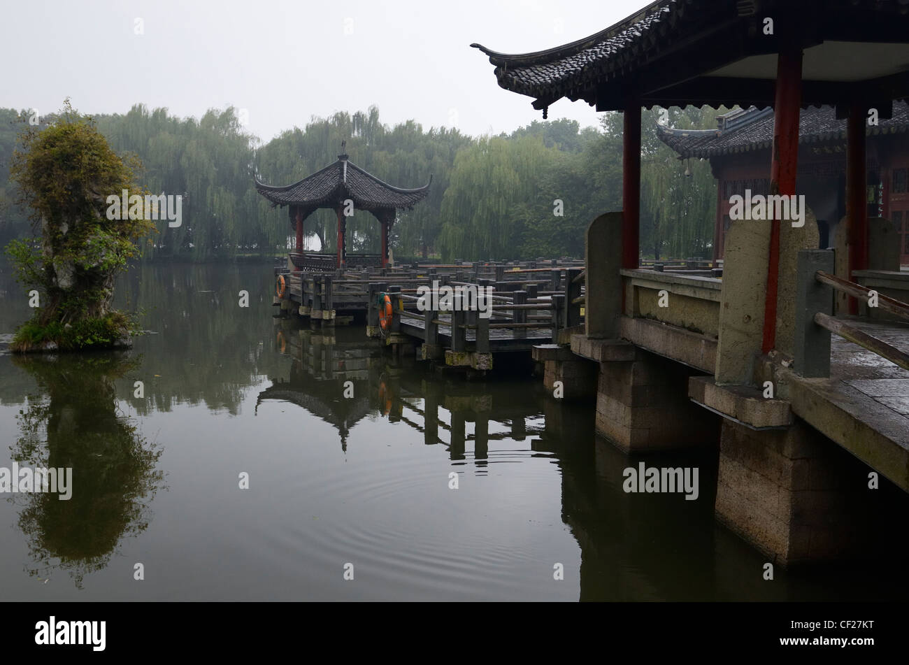 Chinese gazebo three pools mirroring hi-res stock photography and ...