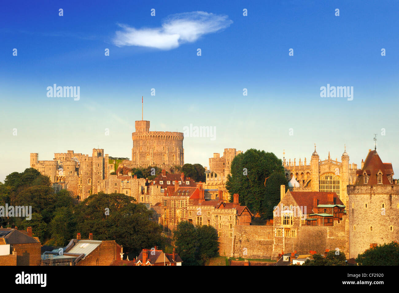 Windsor castle aerial view hi-res stock photography and images - Alamy