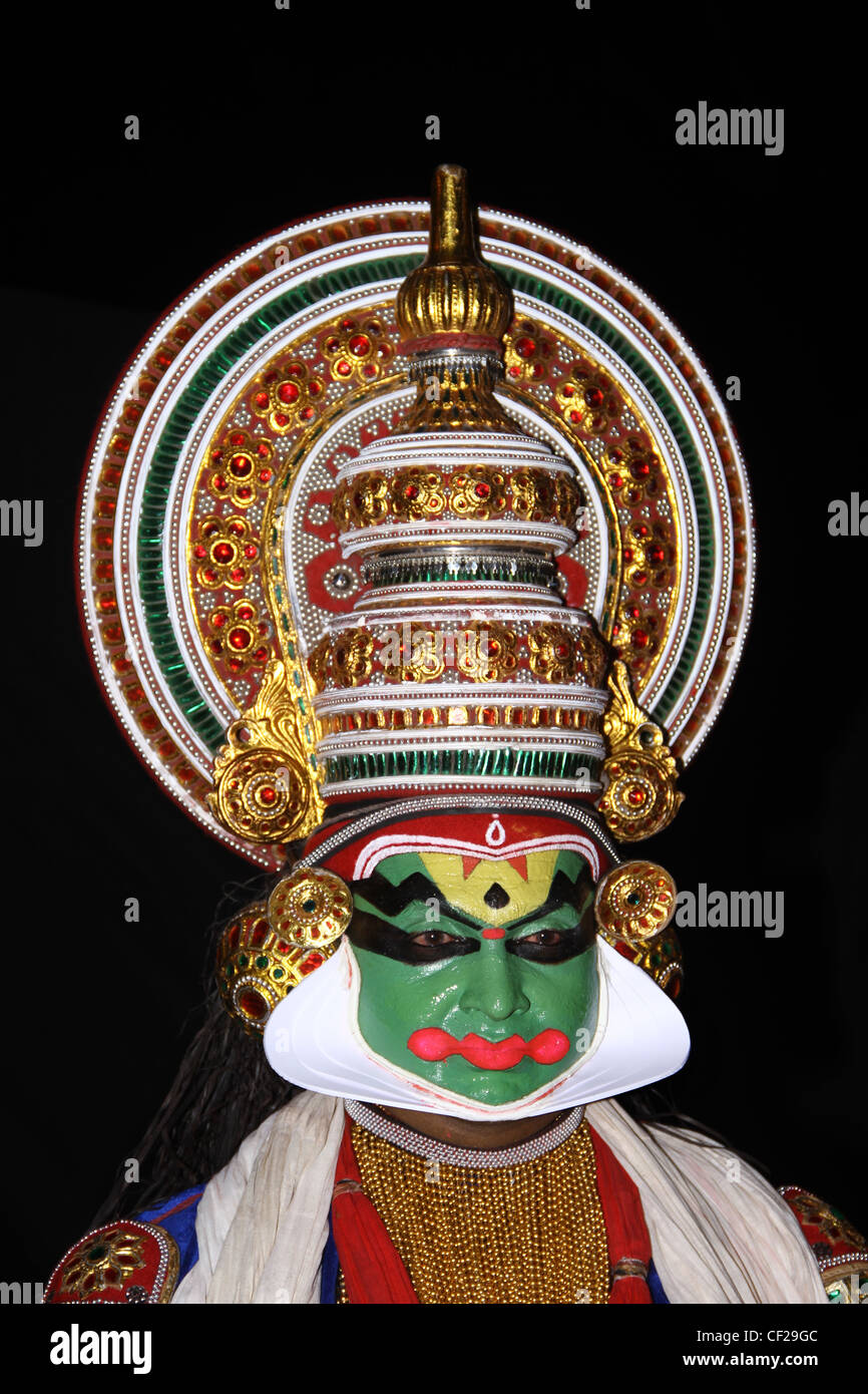 Krishna kathakali hi-res stock photography and images - Alamy