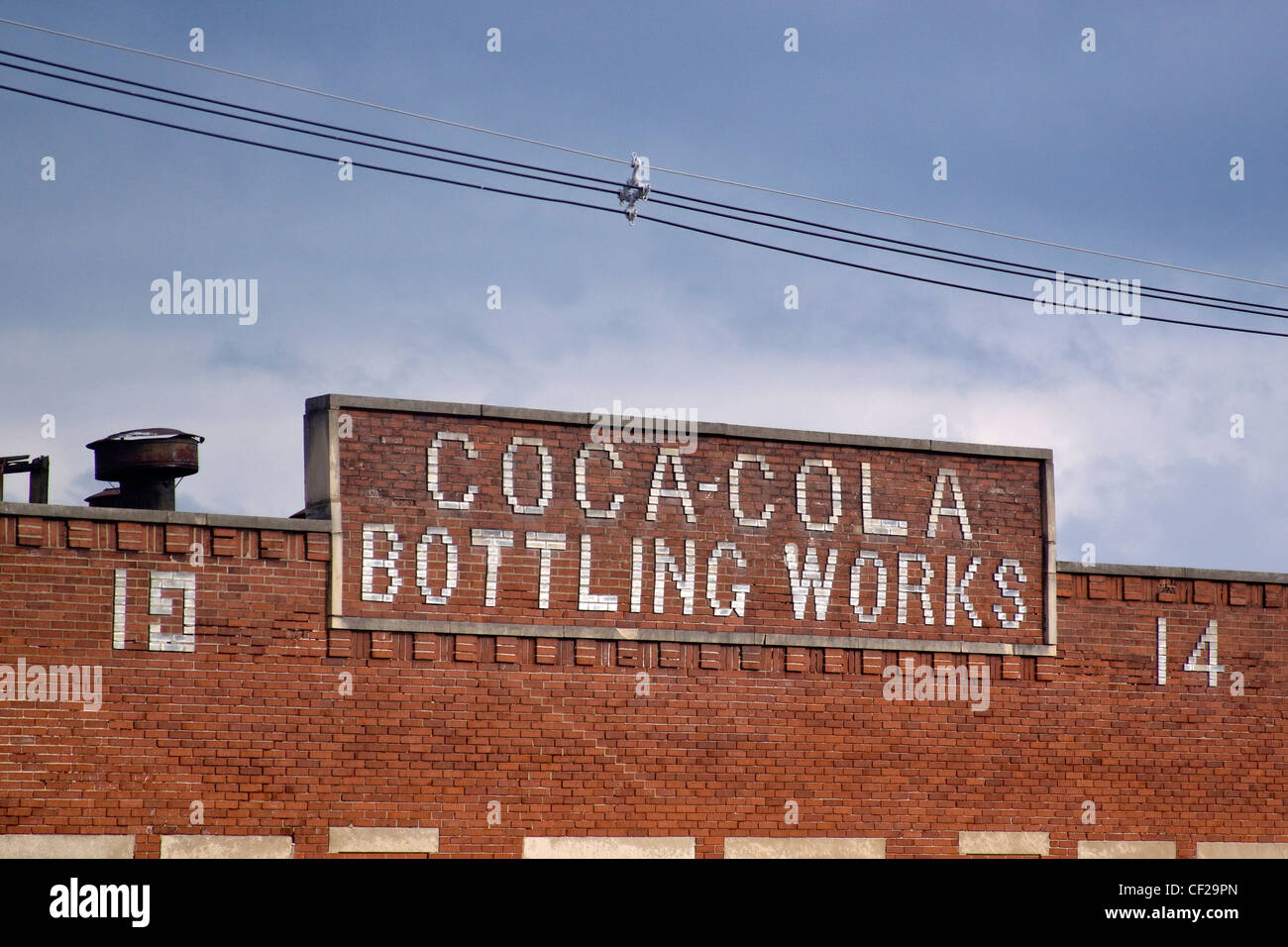 Coca cola bottling plant hi-res stock photography and images - Alamy