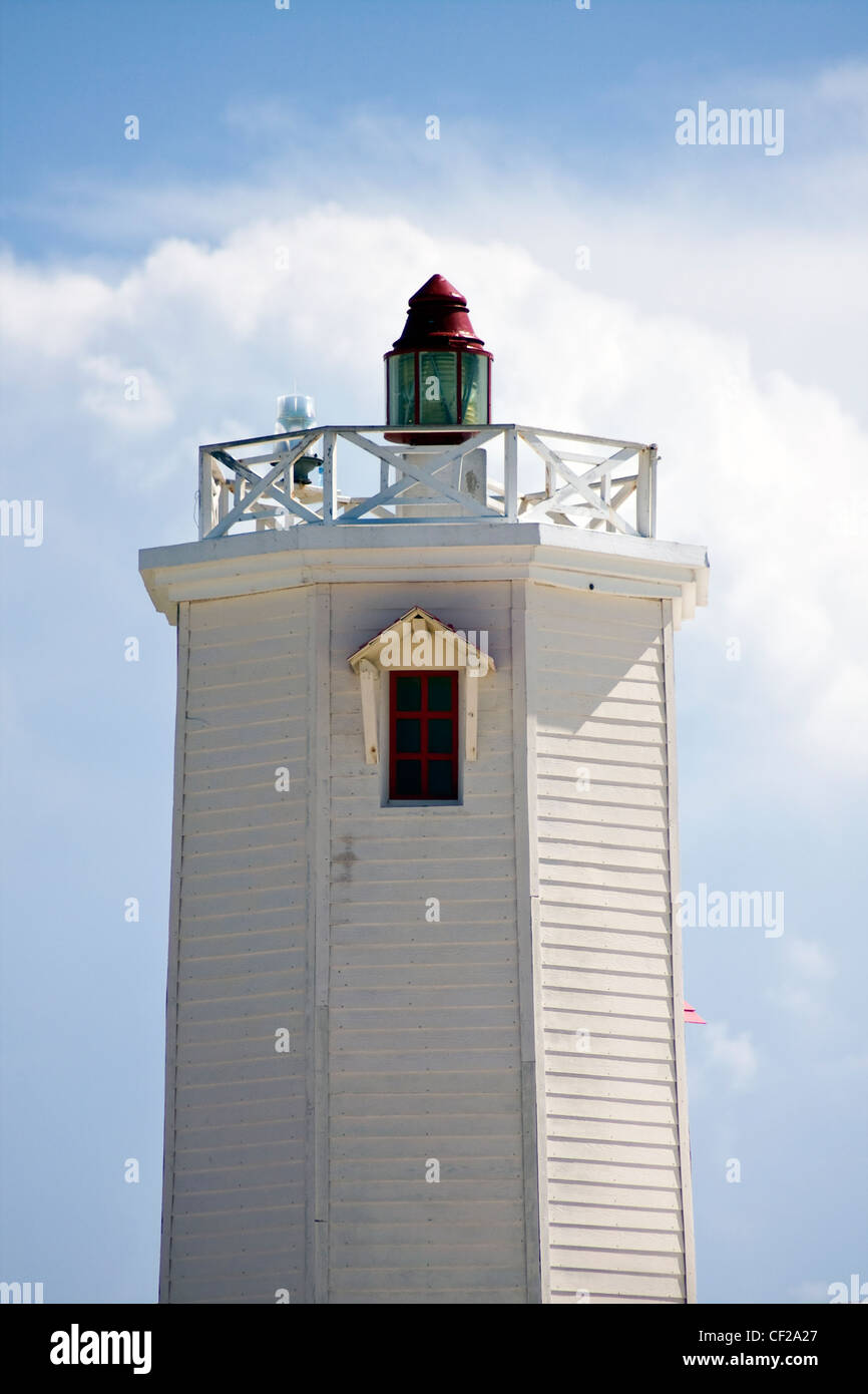 Cancun women on beach hi-res stock photography and images - Alamy