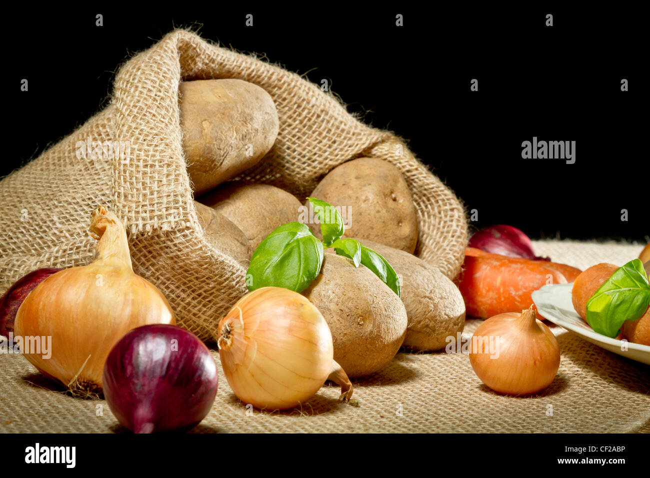 Sack of vegetables hi-res stock photography and images - Alamy