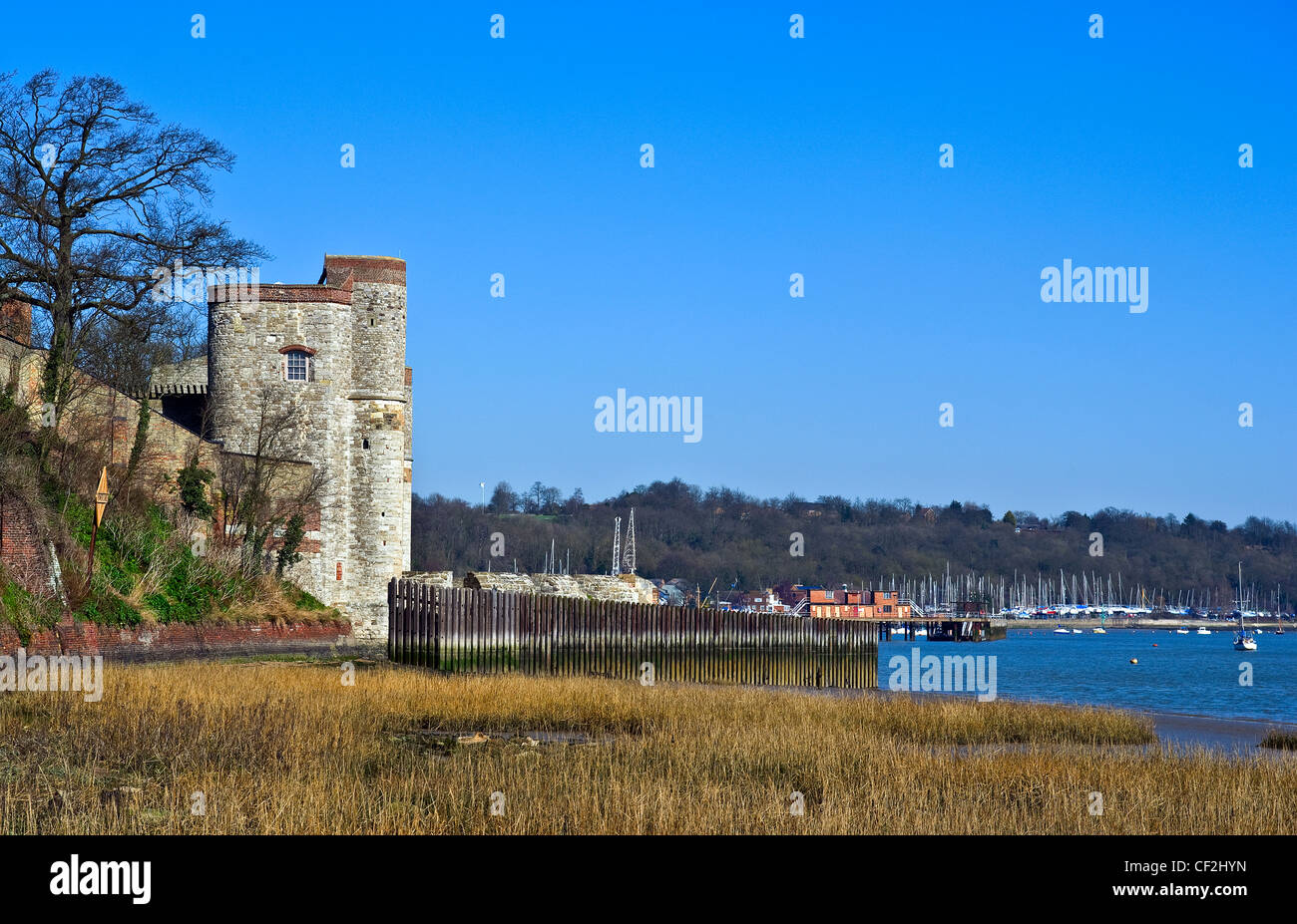 Upnor Castle, an Elizabethan artillery fort on the banks of the River ...
