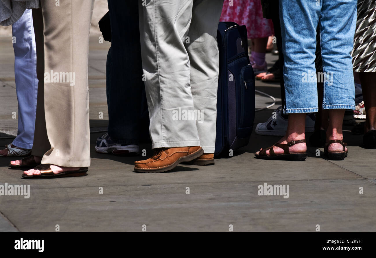 Queue horizontal hi-res stock photography and images - Alamy