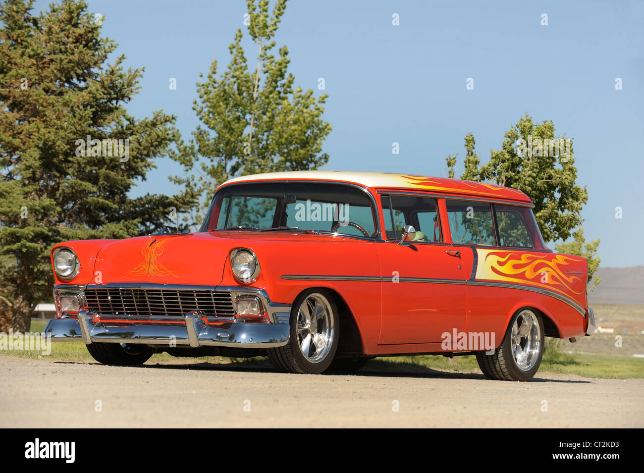 Chevrolet handyman custom 1956 hi-res stock photography and images - Alamy