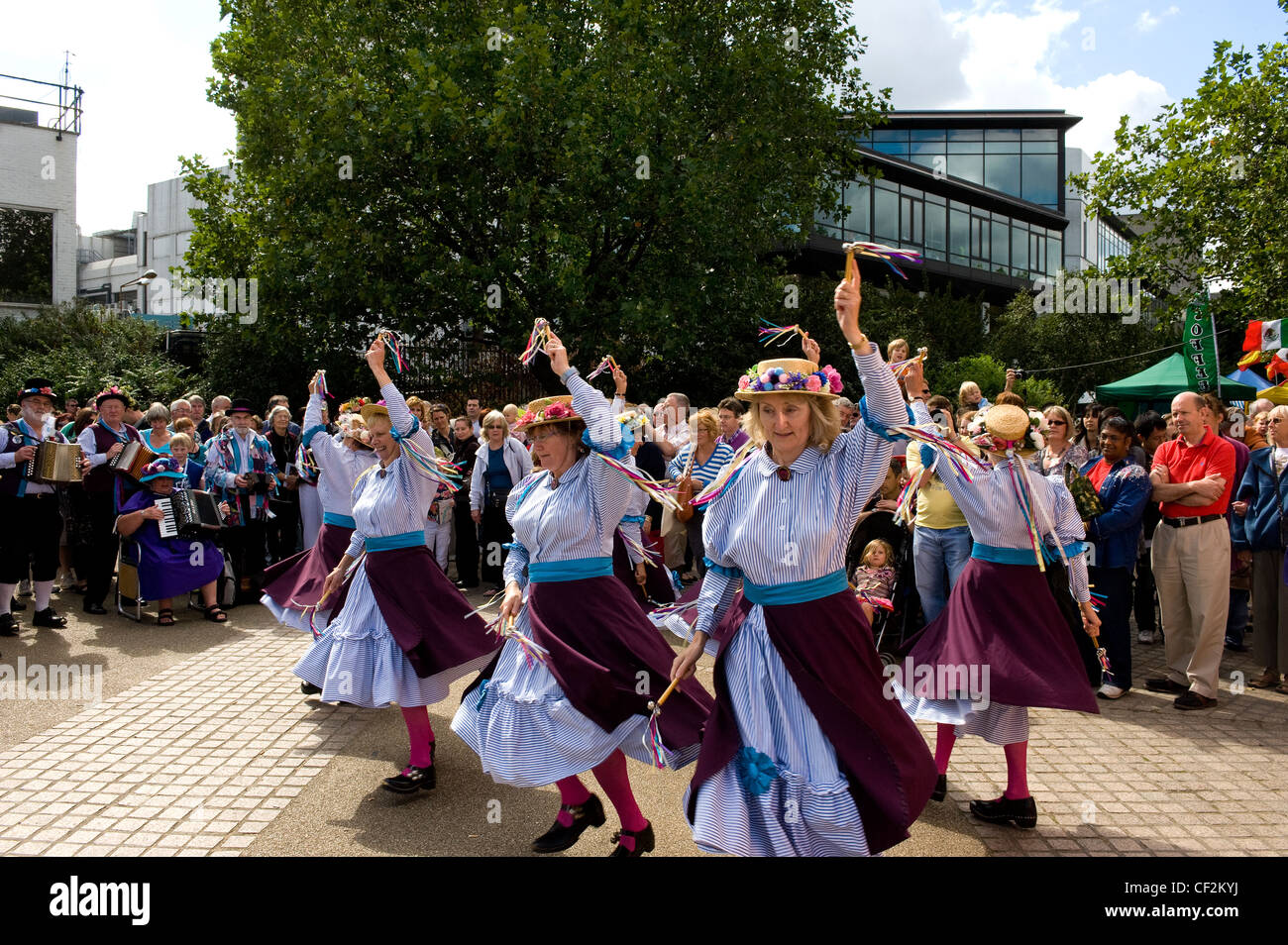 Dancing in clogs hi-res stock photography and images - Alamy