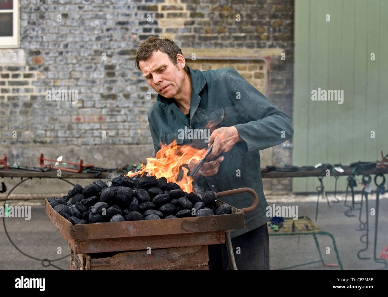 Open mobile hi-res stock photography and images - Alamy