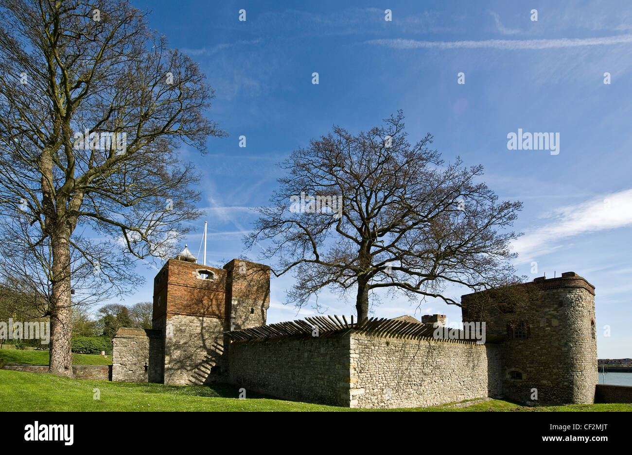 Upnor Castle, an Elizabethan artillery fort built in 1559 to protect ...
