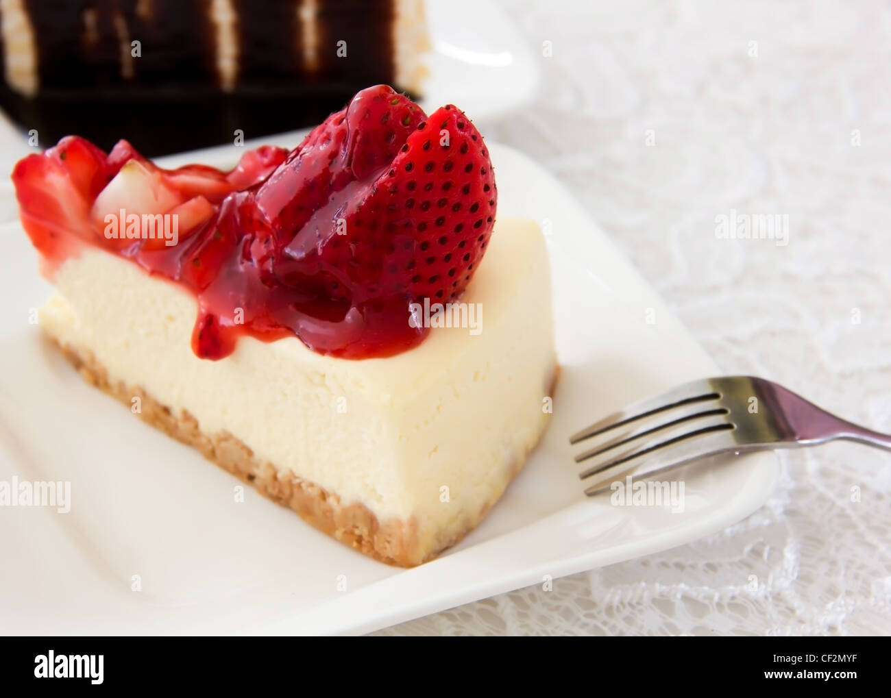 Fresh strawberry cheese cake hi-res stock photography and images - Alamy
