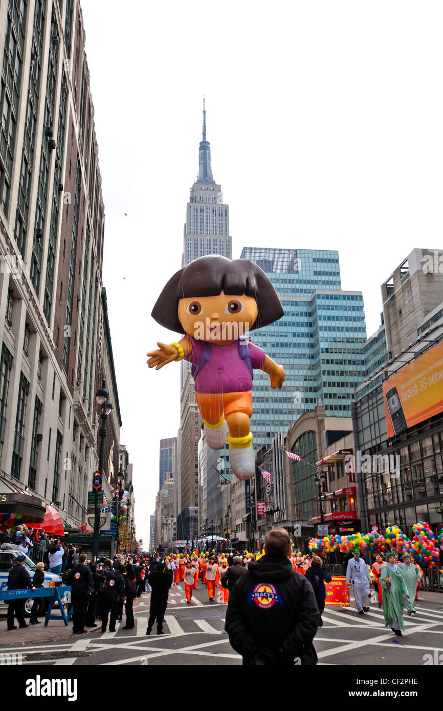 Thanksgiving Parade in New York City Stock Photo - Alamy