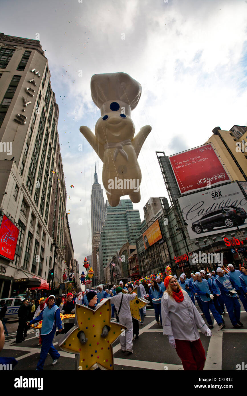 Thanksgiving Parade in New York City Stock Photo - Alamy